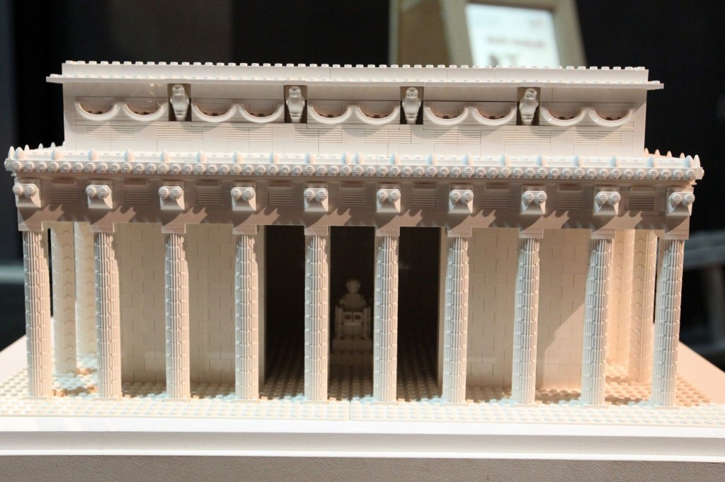 Lego Brick City - Lincoln Monument, Washington DC | BoxMash