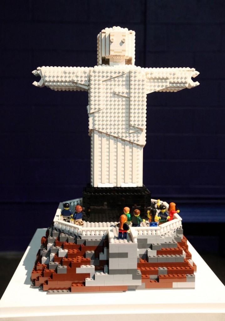 Lego Brick City - Sugar Loaf Mountain, Brazil | BoxMash